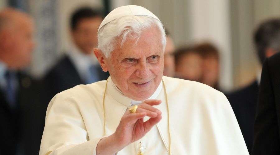 EL PAPA EMÉRITO BENEDICTO XVI ESTÁ "ABSOLUTAMENTE LÚCIDO Y VIGILANTE ...